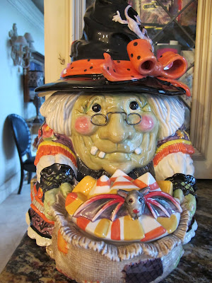 Bubbling Cauldron Dip - Purple Chocolat Home